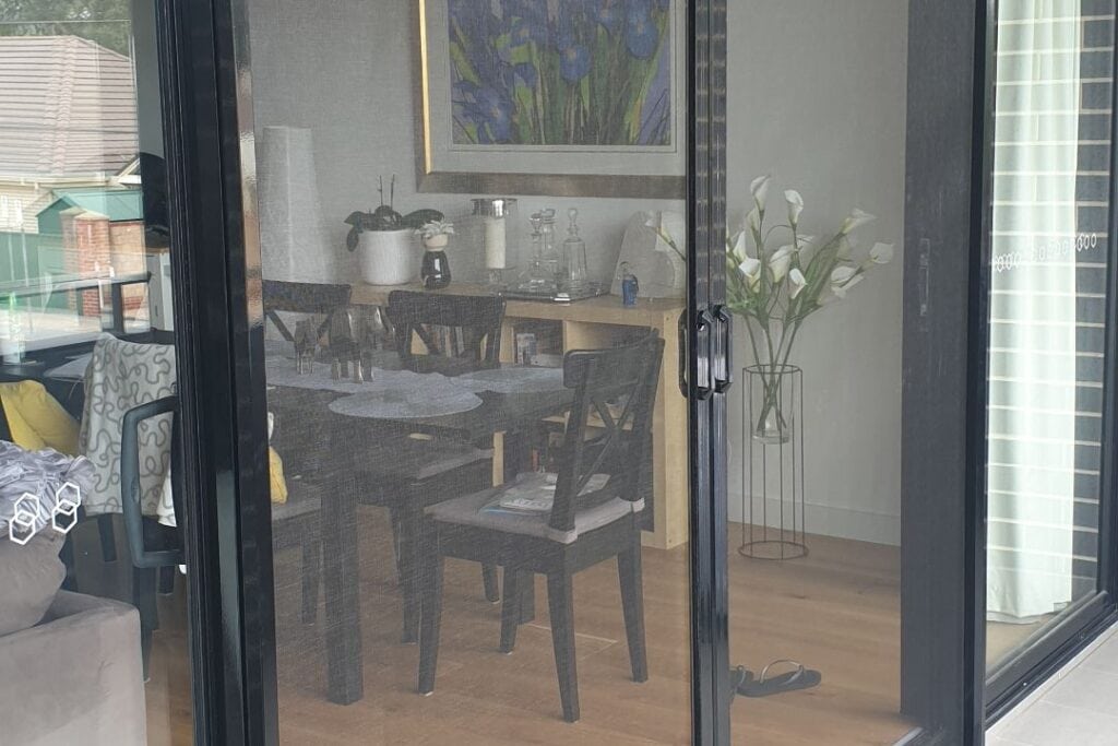 Inspiration - Phantom Screens